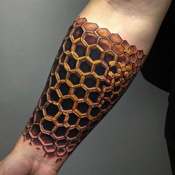 Honeycomb Tattoos: Meaning, Significance and Symbolism(112 Designs)